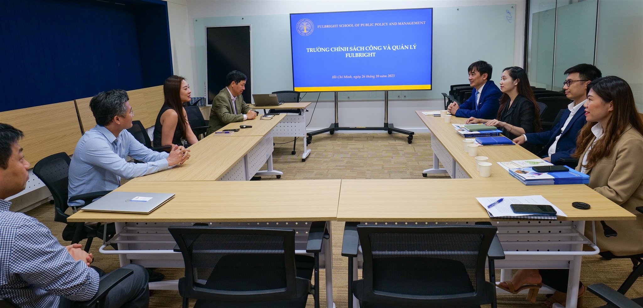 Trao đổi, chia sẻ kinh nghiệm giữa Trường Chính sách công và Quản lý ...
